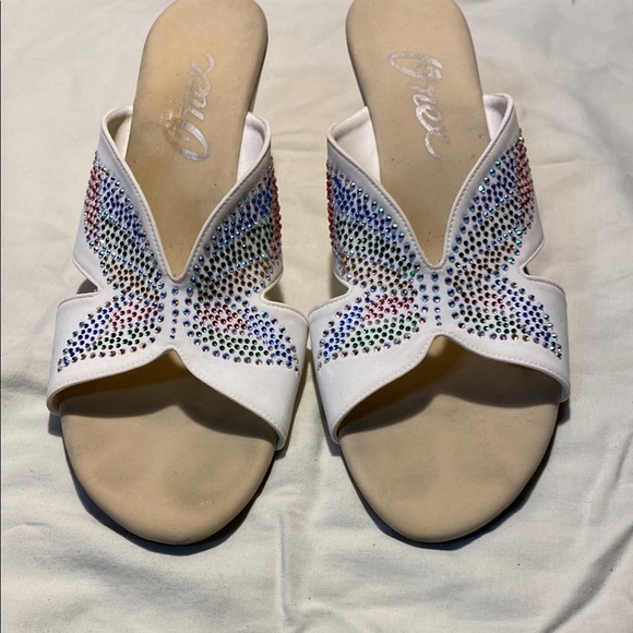 Onex | Shoes | Onex White Sandals Butterfly Design | Poshmark